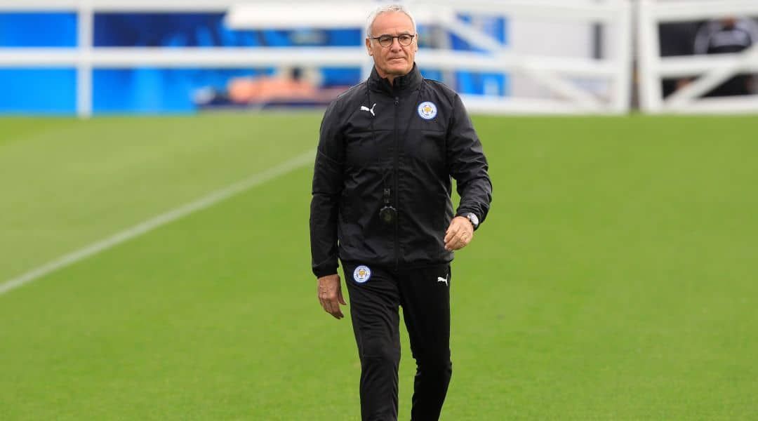 Leicester launch £15m bid for Genk’s midfield dynamo