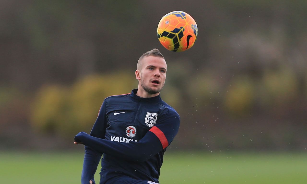 Tom Cleverley wants Aston Villa to win Premier League, admits Unai ...