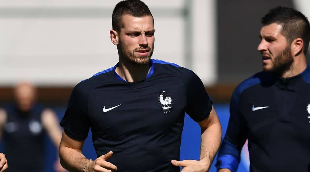Young, Depay & Schneiderlin: Prepare for a Man United exodus
